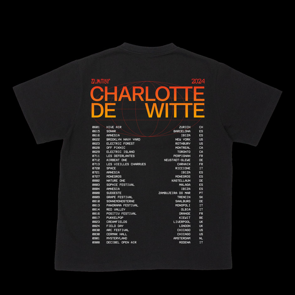 KNTXT SHOP by Charlotte de Witte.