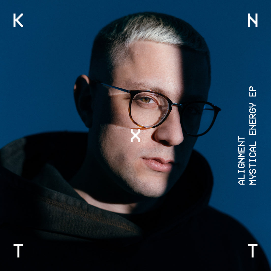 KNTXT SHOP by Charlotte de Witte.